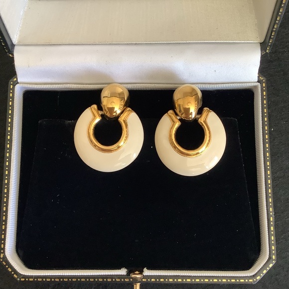 Monet | Jewelry | Vintage Monet Clip On Earrings | Poshmark